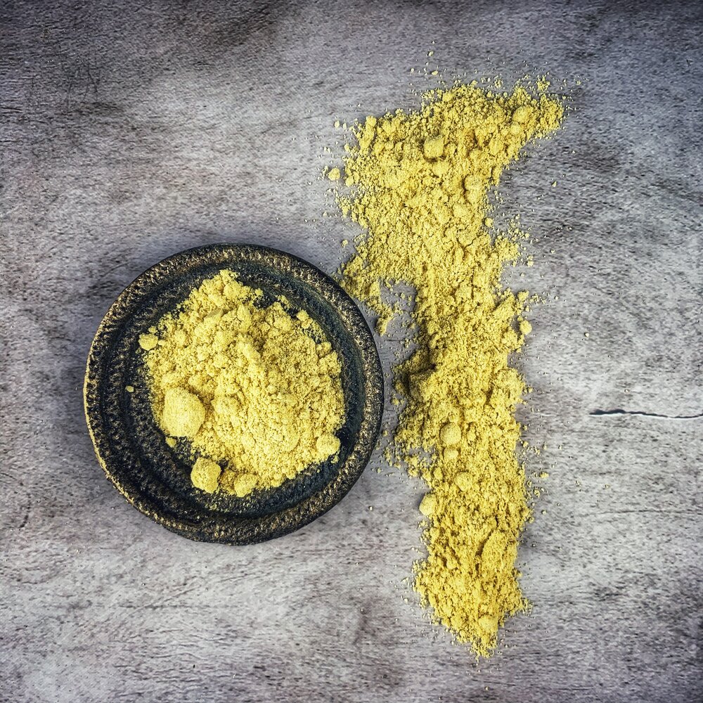 Eye of Newt Powder (Yellow) - Organic - Parlour of Wonders